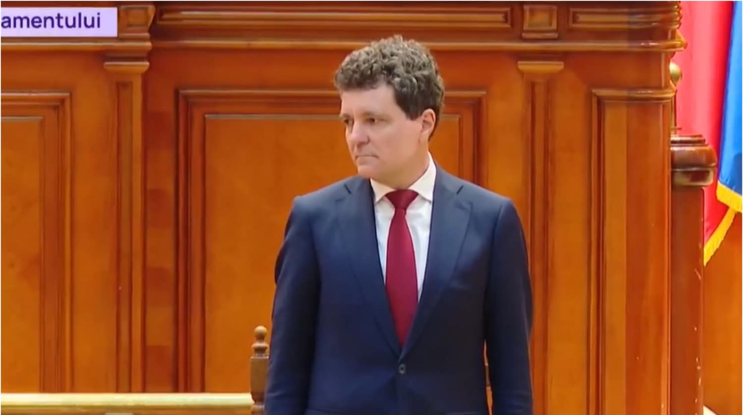 Fetița lui Nicușor Dan in centrul atenției la ceremonia de învestire a ...